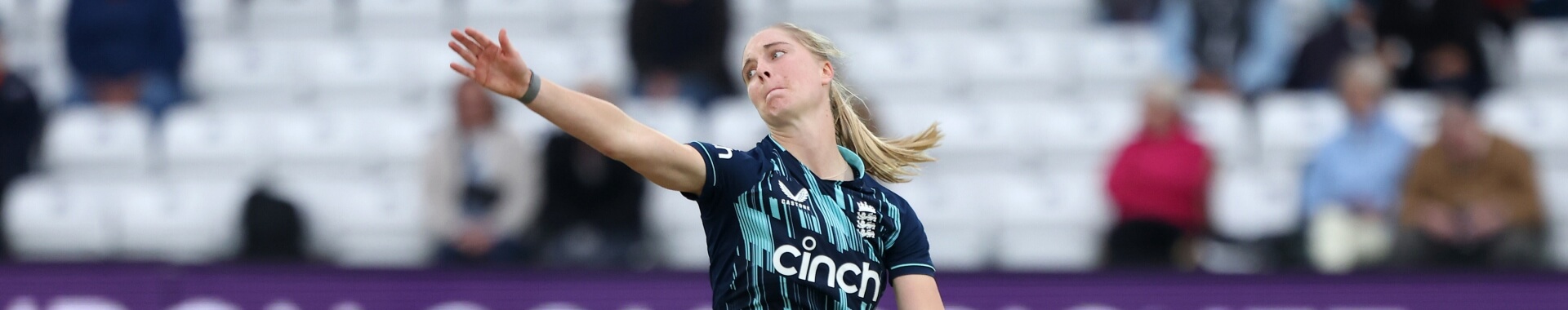 Freya Kemp Wins cinch PCA Women's Young Player Of The Year | The ...